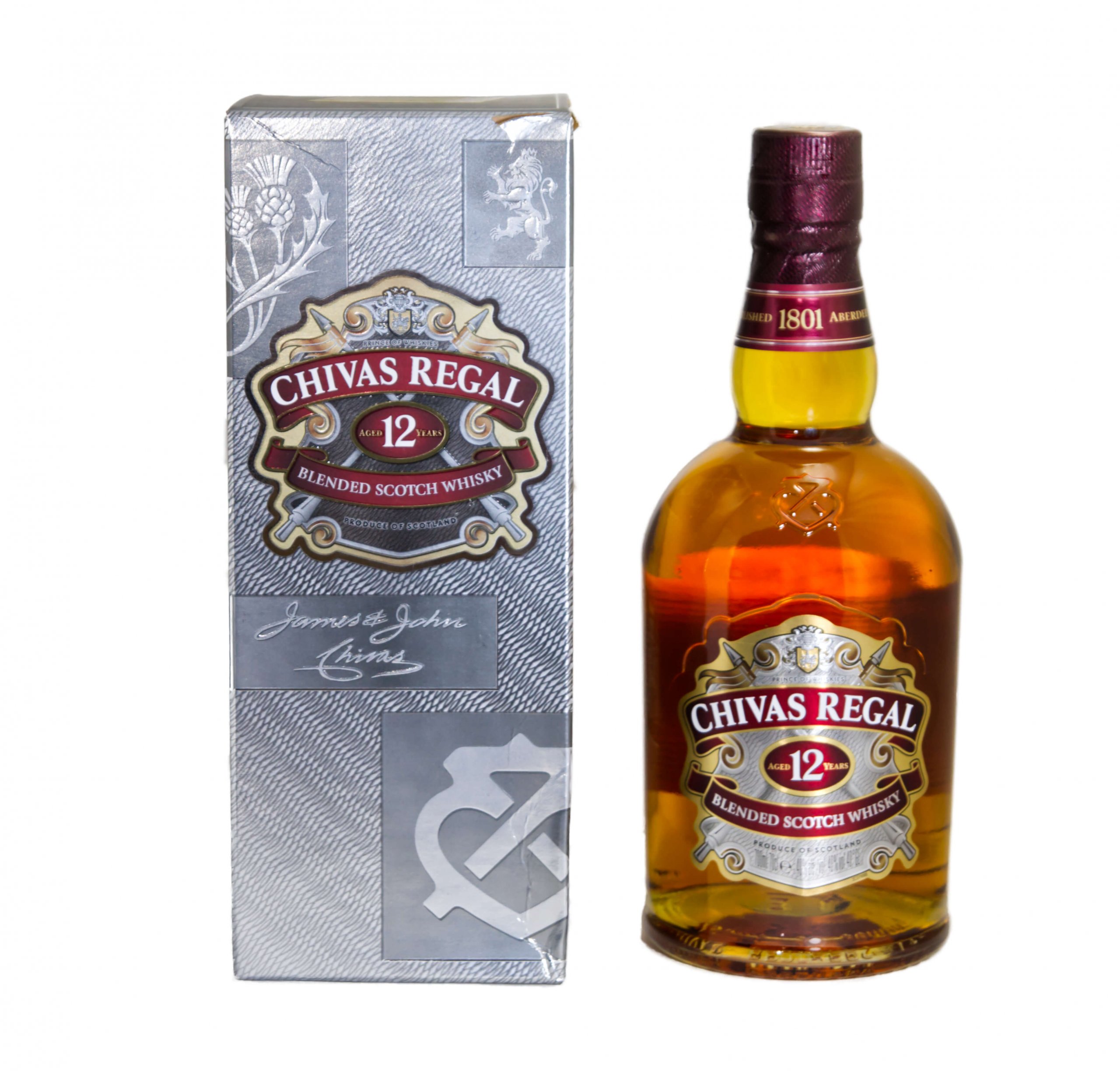 בקבוק Chevas regal 0.7 - פרחי חיפה - משלוחי פרחים בחיפה